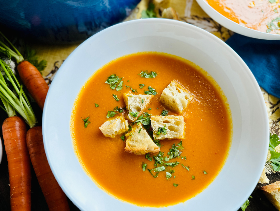 Simple Carrot and Harissa Soup - The Town Tarte